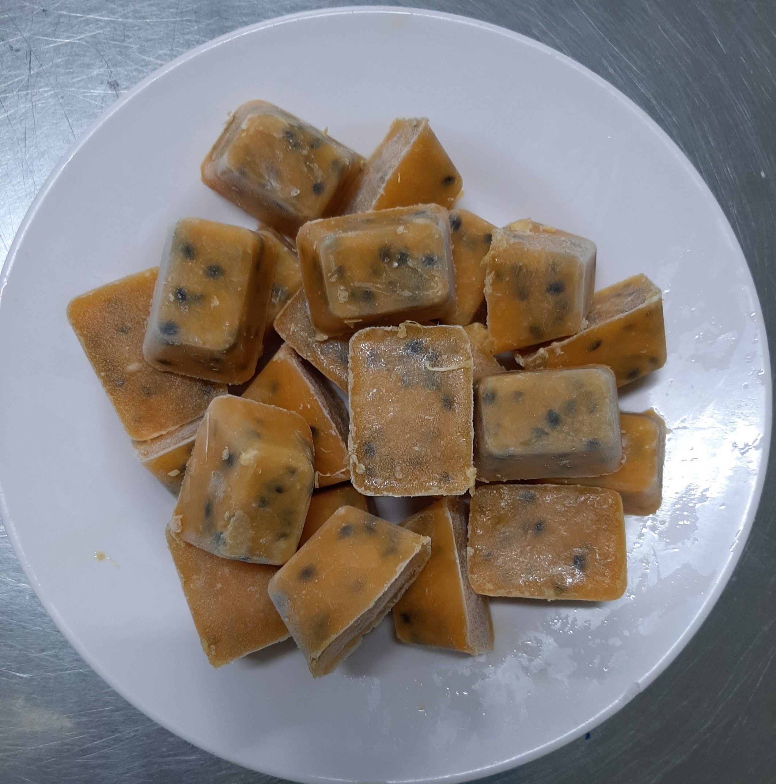 FROZEN PASSION FRUIT